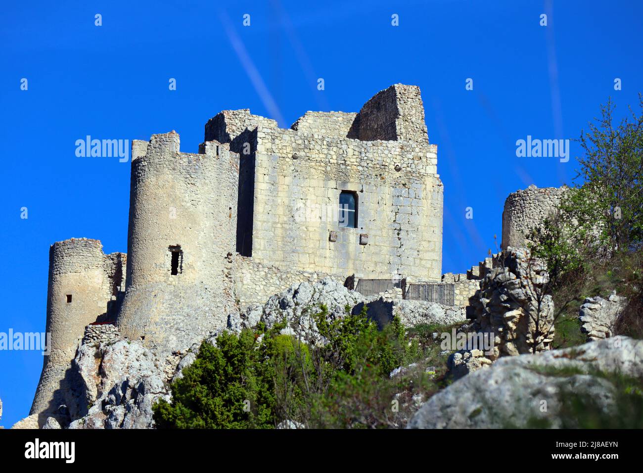 Rocca Calascio, mountaintop medieval fortress. The Castle of Rocca ...