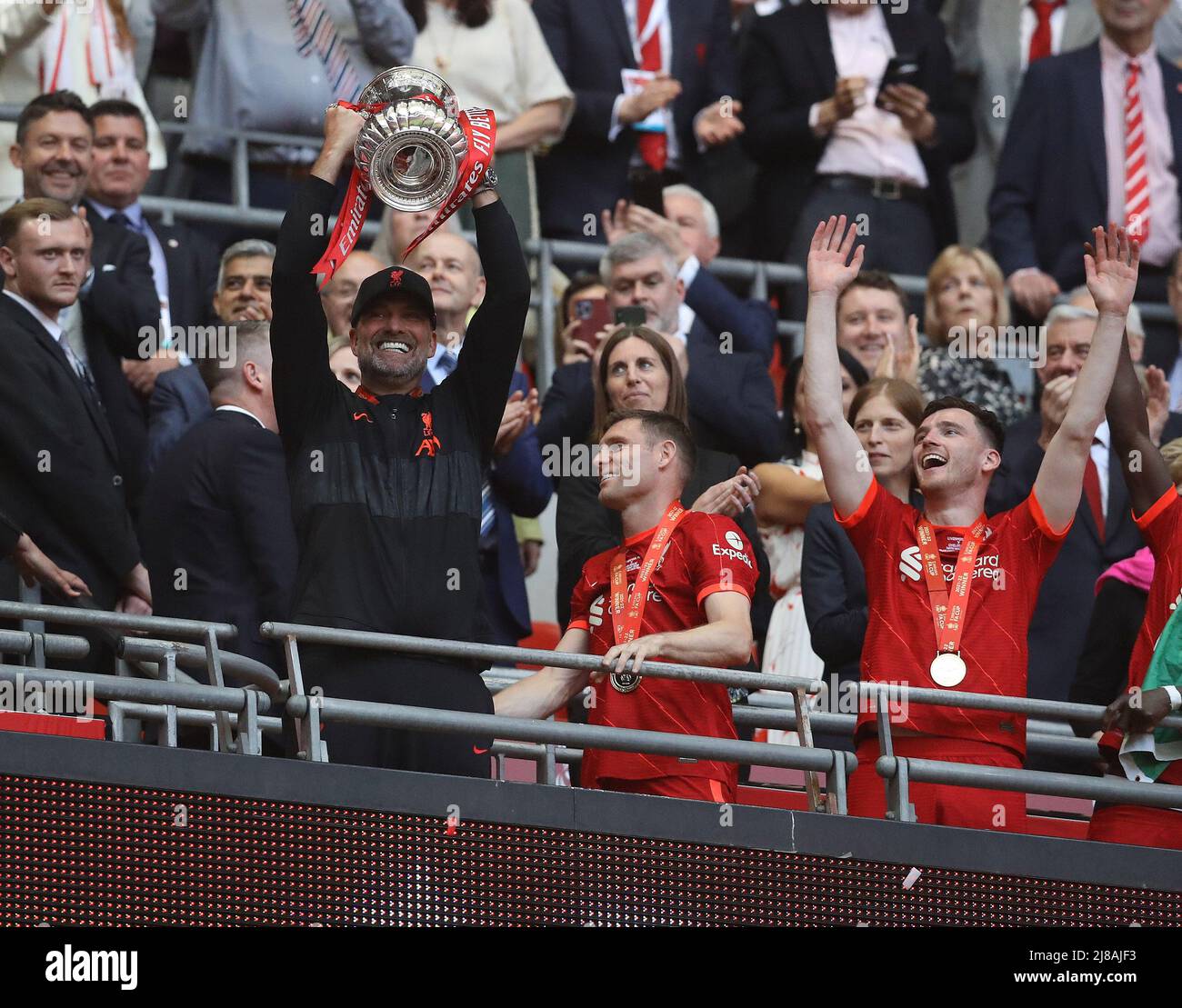 Liverpool fa cup wembley klopp hi-res stock photography and images - Alamy