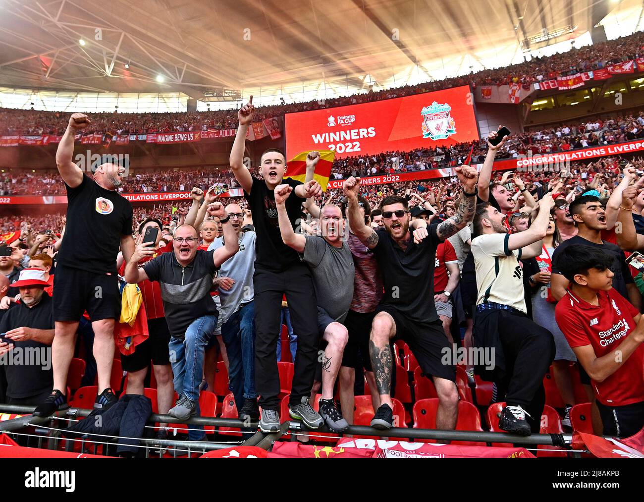 London, UK. 14th May, 2022. Liverpool fans celebrate during the FA Cup ...