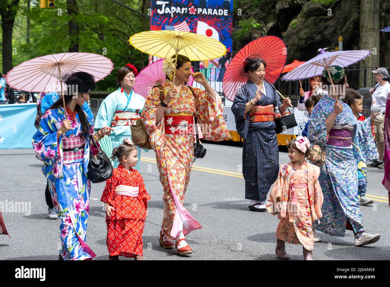 New York, USA. 14th May, 2022. Families wear traditional Japanese ...