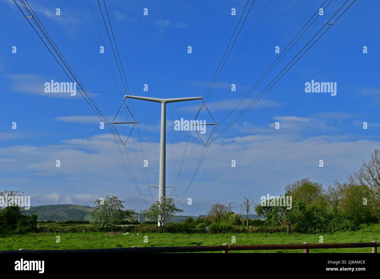Electricity pylons somerset uk england hi-res stock photography and ...