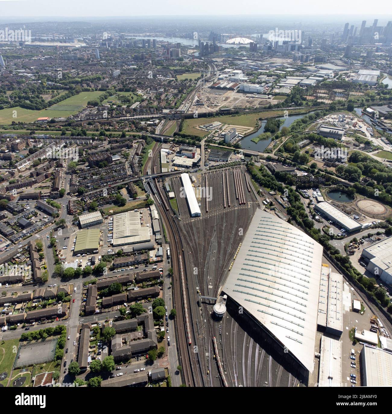 Stratford eye tower hi-res stock photography and images - Alamy