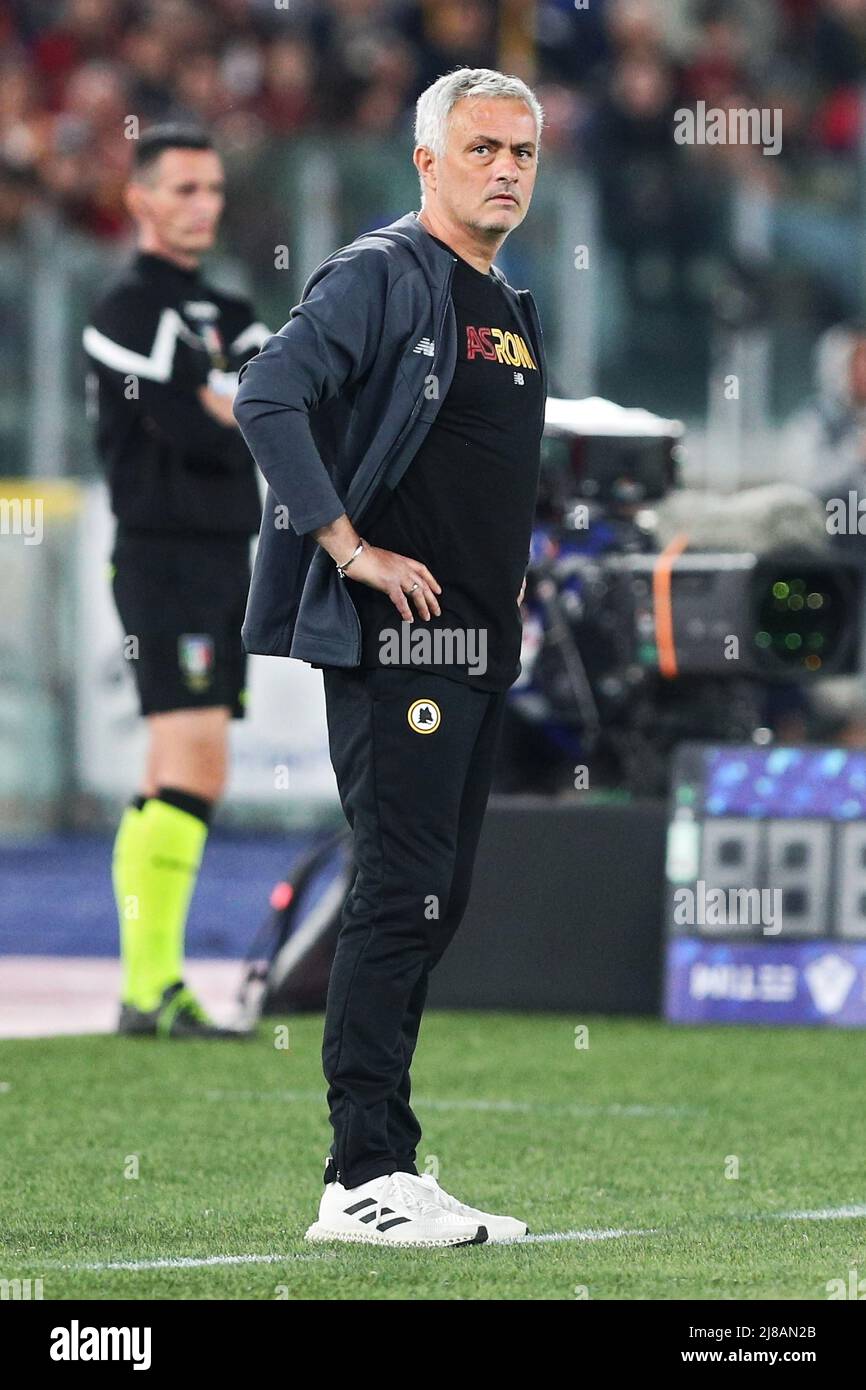 Jose' Mourinho head coach of Roma looks on during the Italian ...