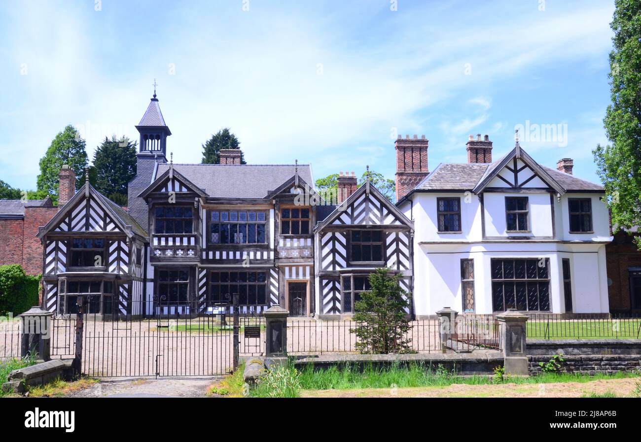 Built 1540 hi-res stock photography and images - Alamy