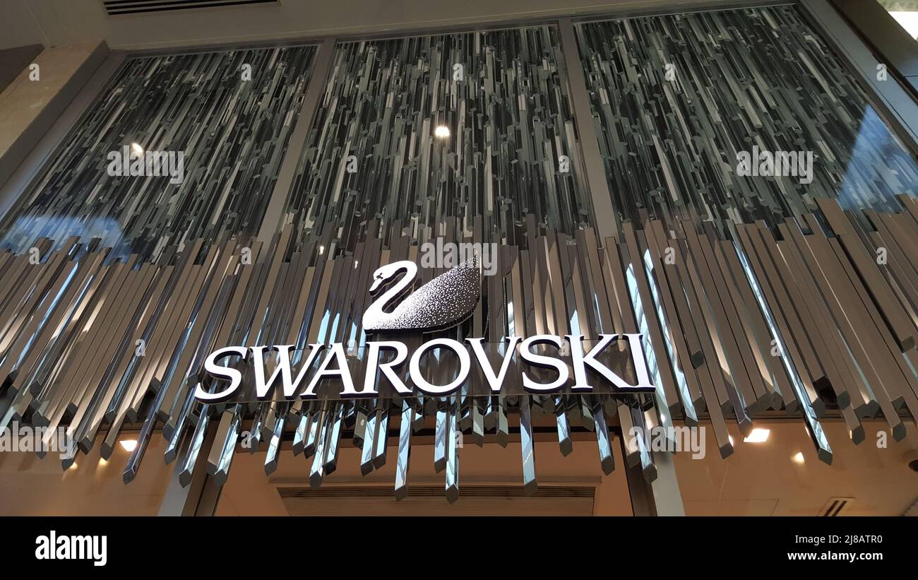 Swarovski rings hi-res stock photography and images - Alamy