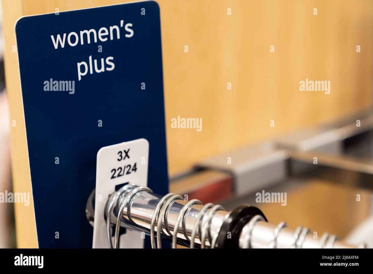 Plus size clothes hi-res stock photography and images - Alamy