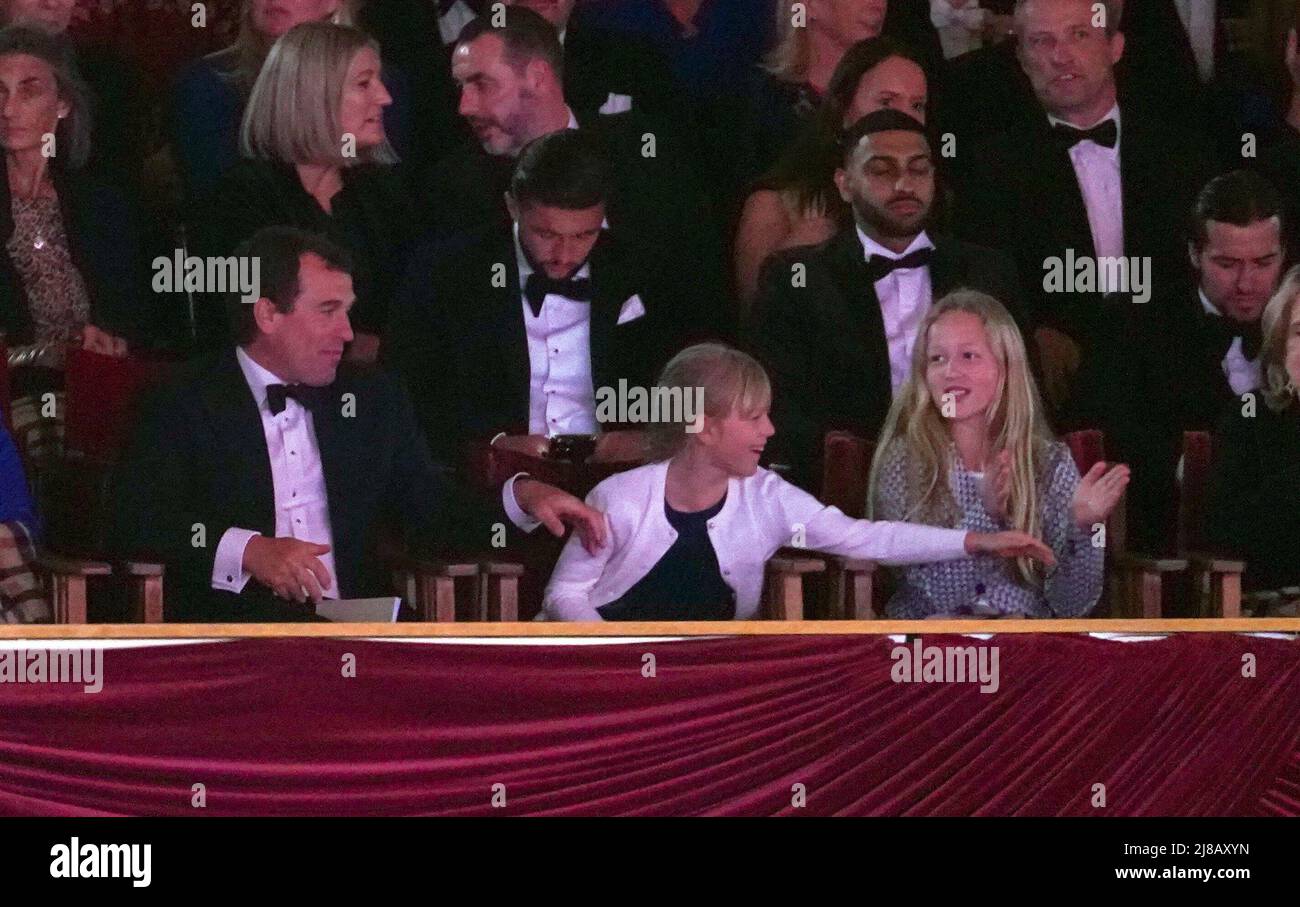 Peter Phillips and his children Isla Phillip (centre) and Savannah ...