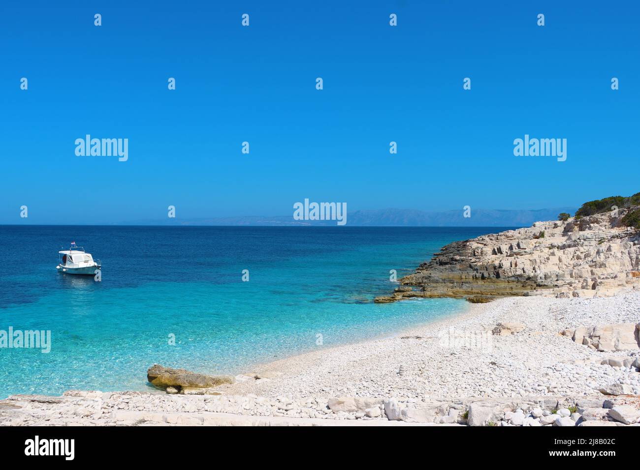 Donji Bili Bok beach on Proizd island, Croatia Stock Photo - Alamy