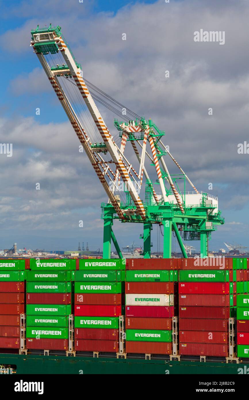 Evergreen container ship, Port of Los Angeles, San Pedro, California ...