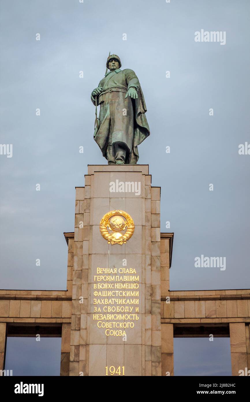 Soviet liberator hi-res stock photography and images - Alamy
