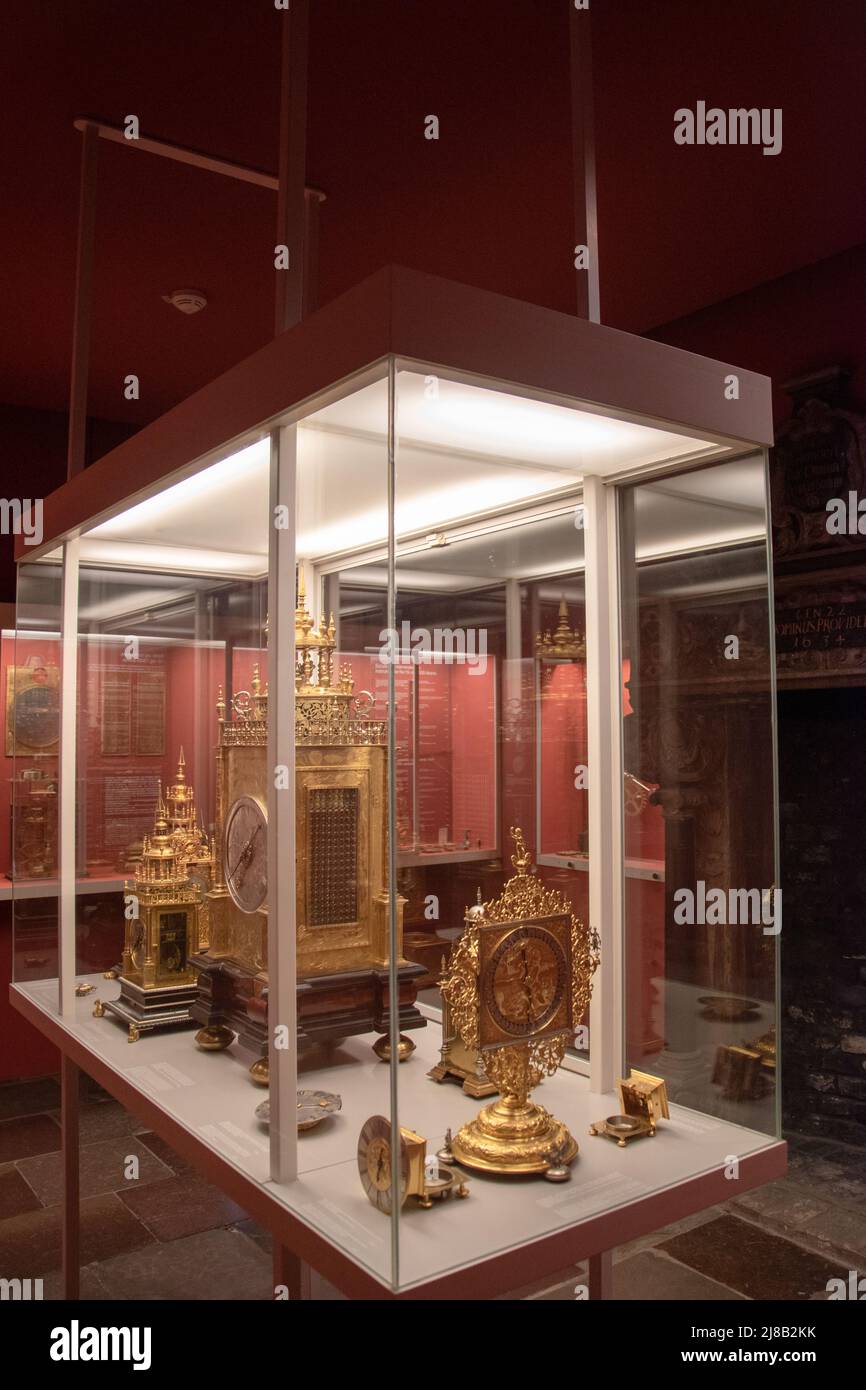 Exhibit displaying clocks from the 16th and 17th centuries. National ...