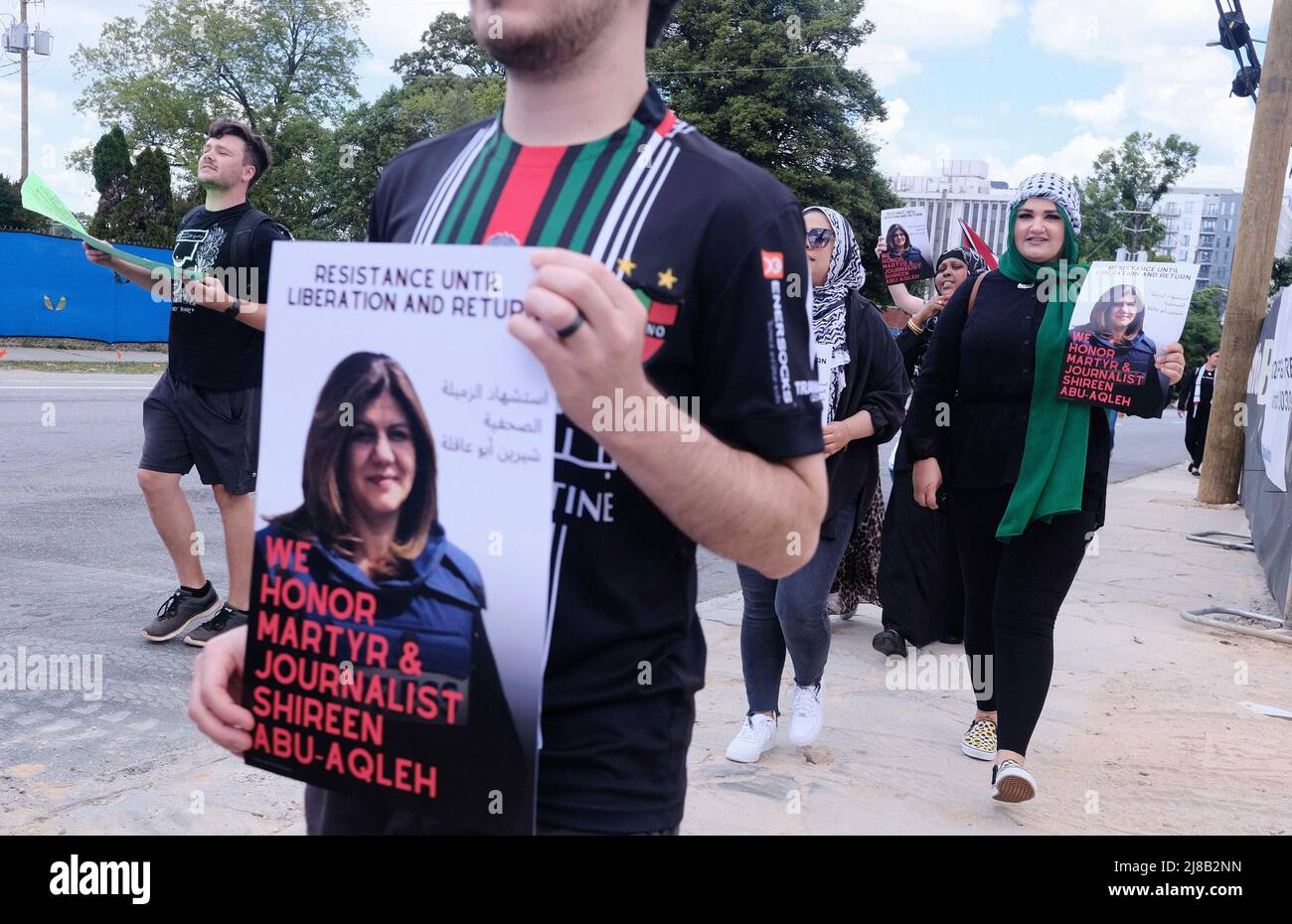 Palestinian american journalist hi-res stock photography and images - Alamy