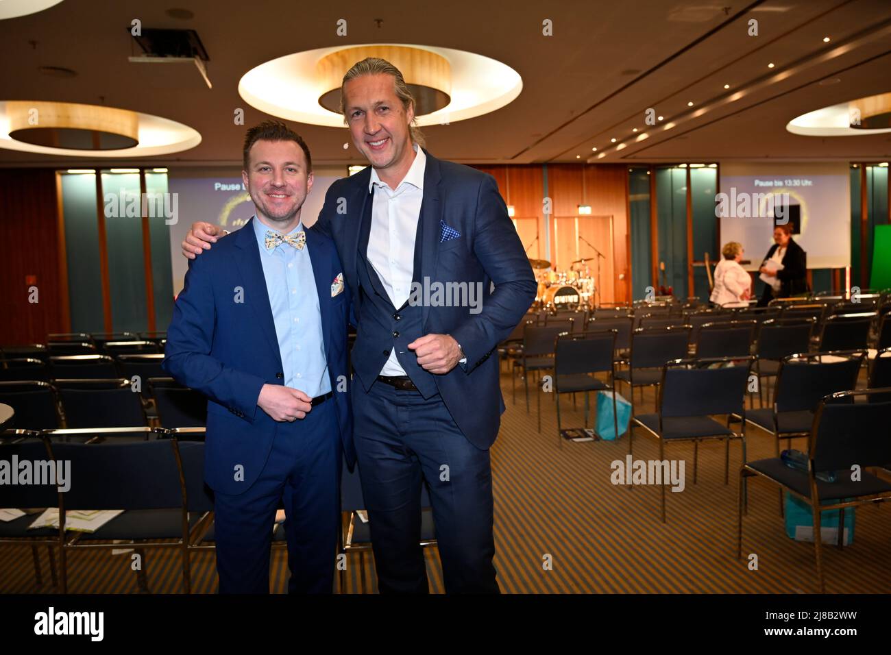 Torsten Schröder und Dr. Martin Emrich beim me2we CONGRESS am im ...