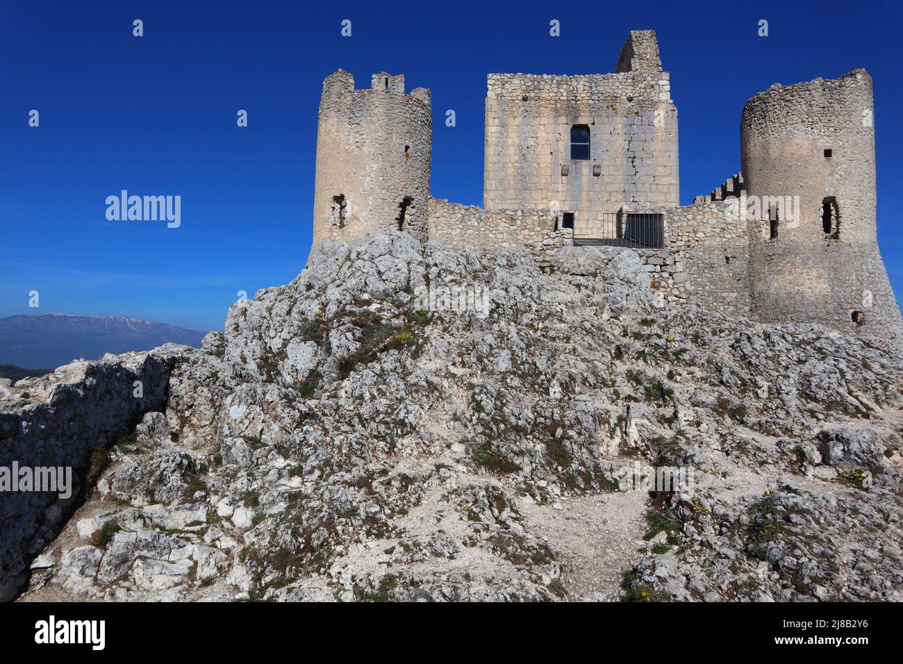 Rocca Calascio, mountaintop medieval fortress. The Castle of Rocca ...