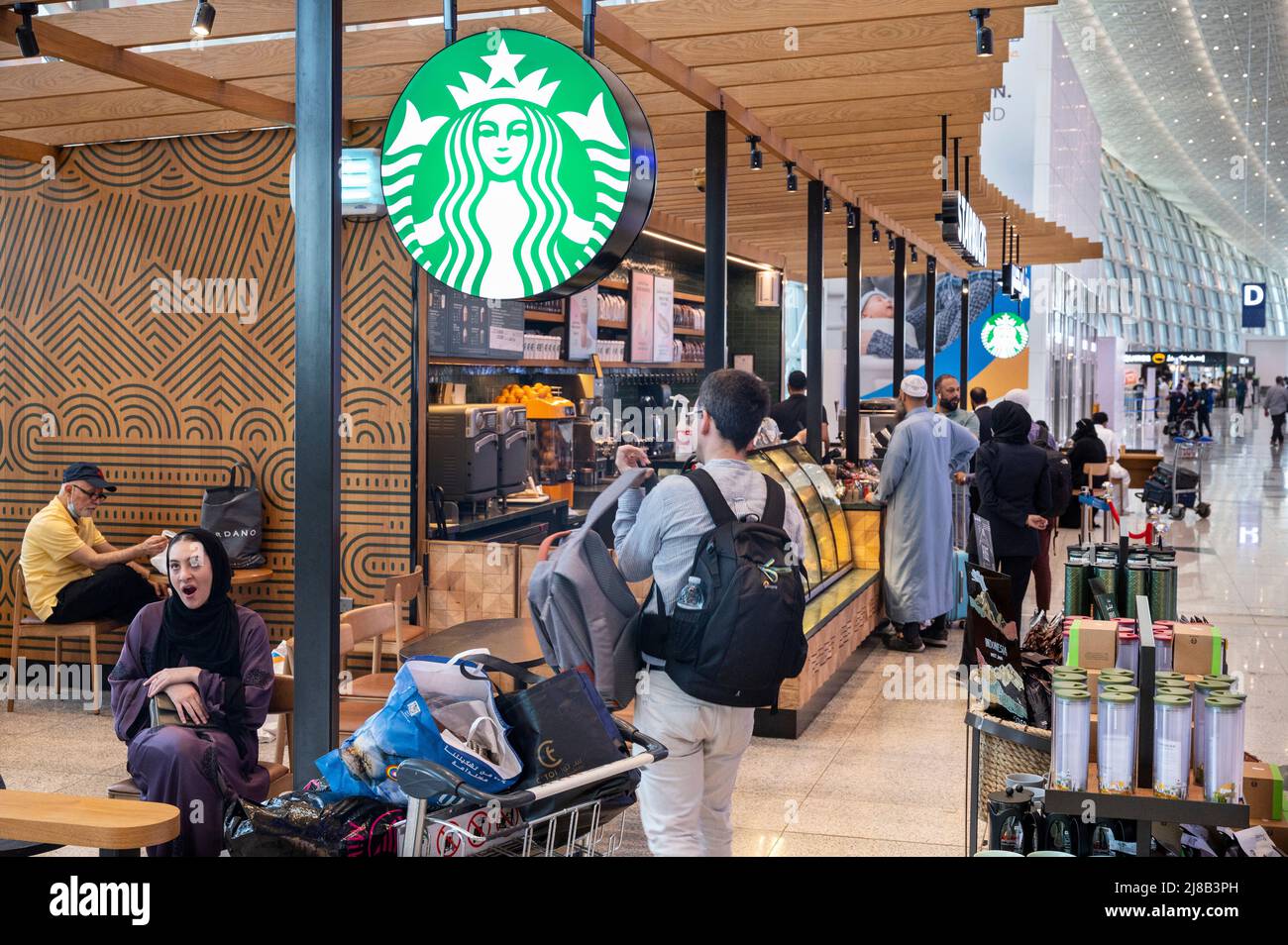 Jeddah, Saudi Arabia. 10th May, 2022. Customers are seen at the ...