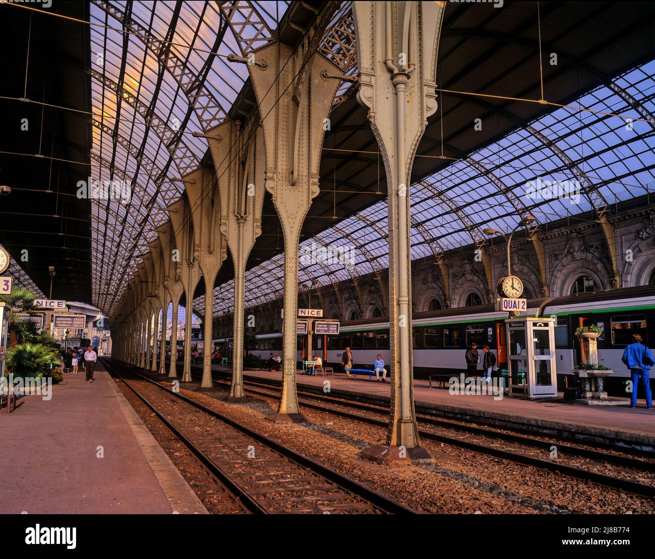 Nice ville railway station hi-res stock photography and images - Alamy