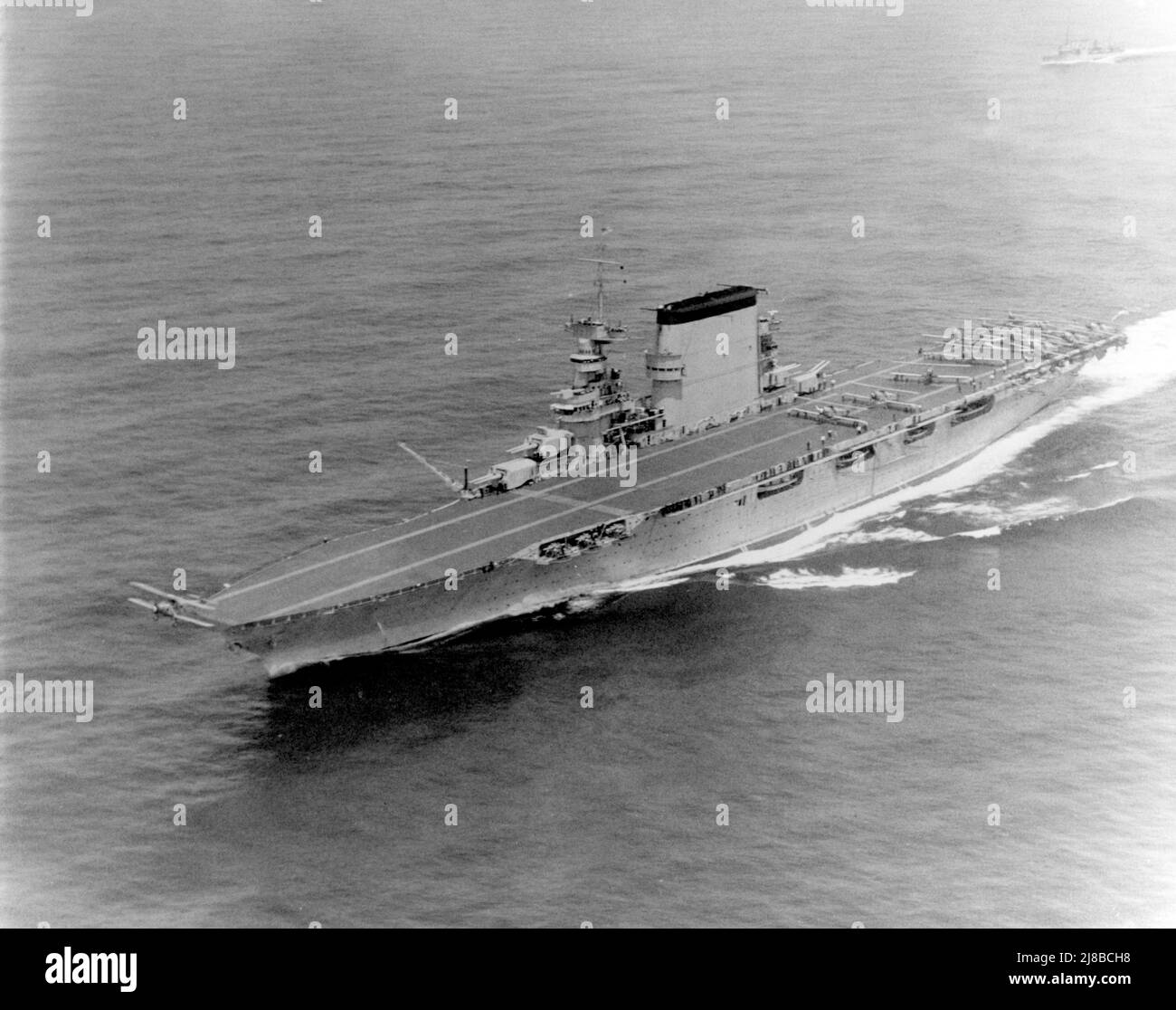 U.S. Navy Martin T4M-1 aircraft of Torpedo Squadron 1B (VT-1B) are ...