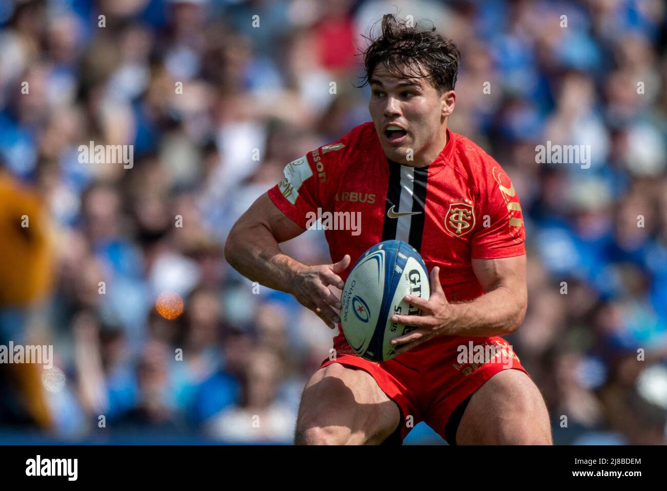 Antoine dupont toulouse hi-res stock photography and images - Alamy