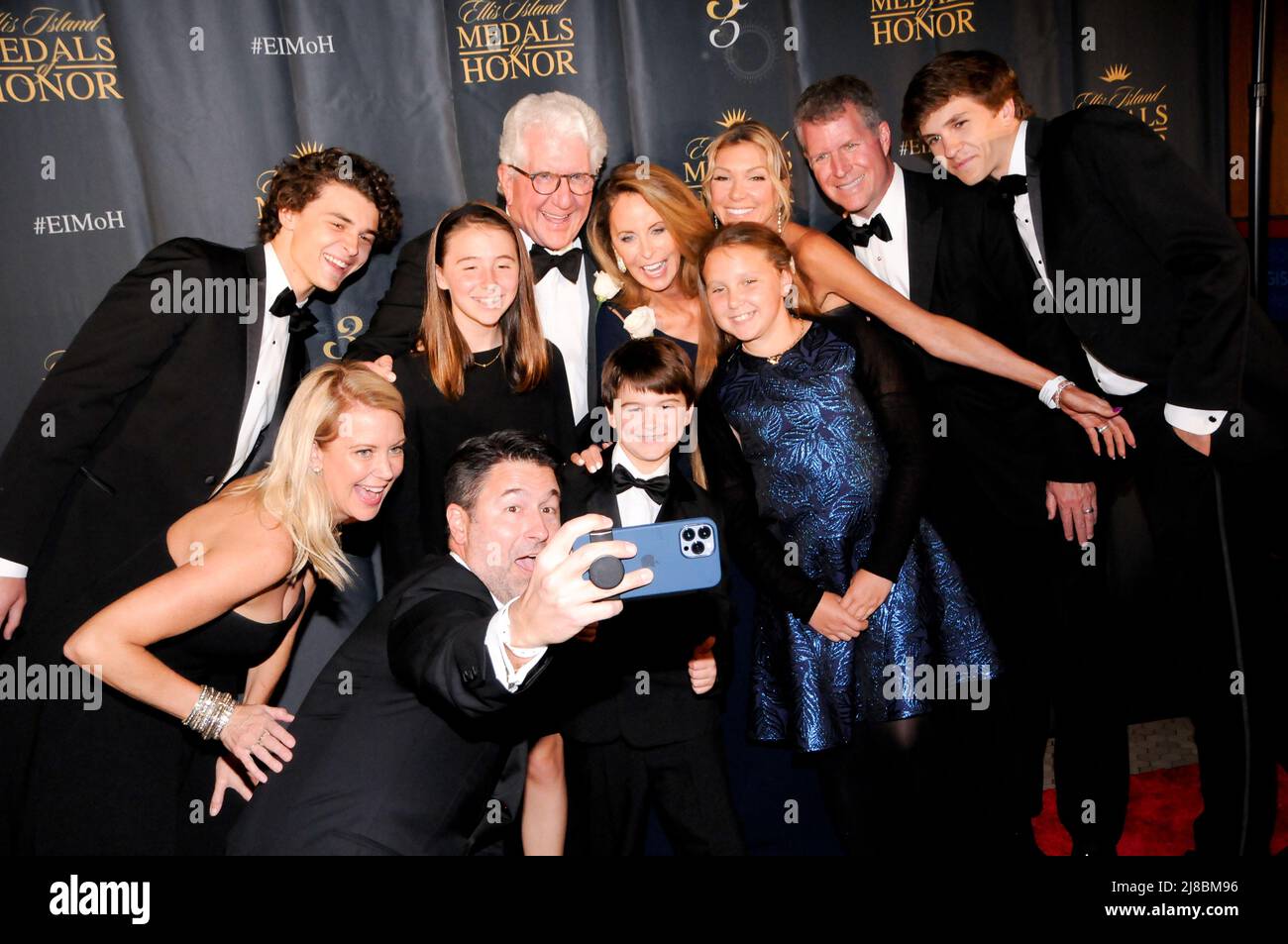 David Fischer, Jennifer Fischer and family attend the 35th Anniversary ...