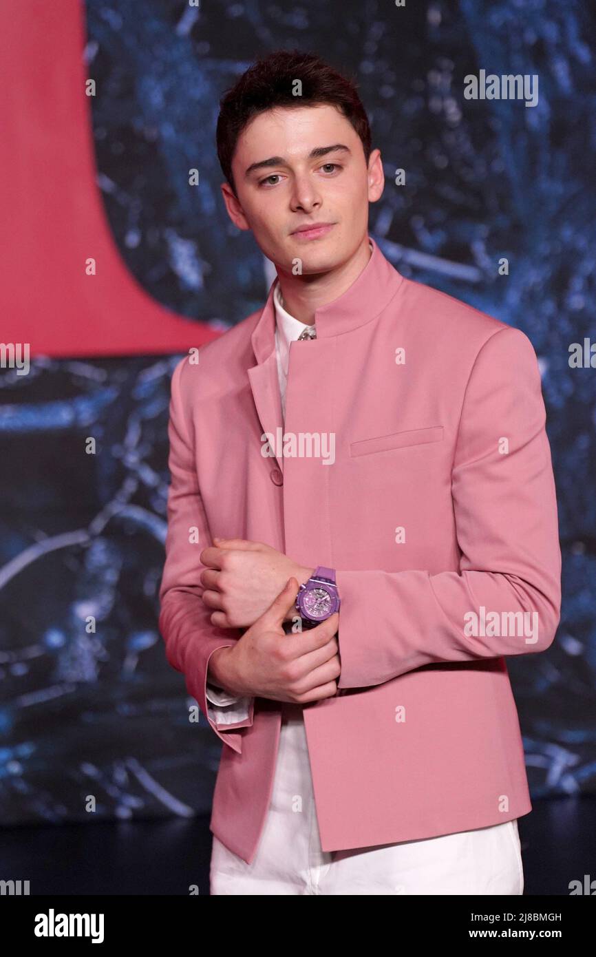 Noah schnapp 2022 hi-res stock photography and images - Alamy