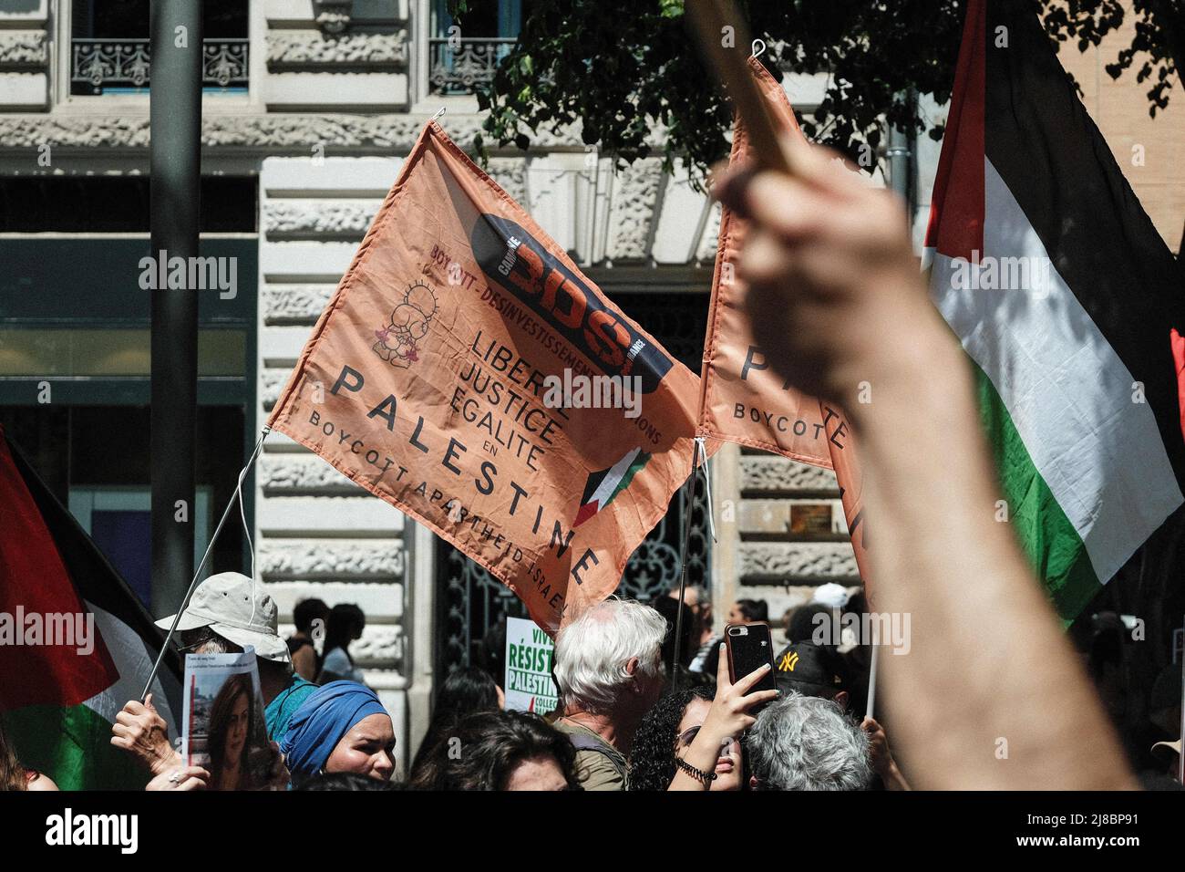 Divestment report hi-res stock photography and images - Alamy