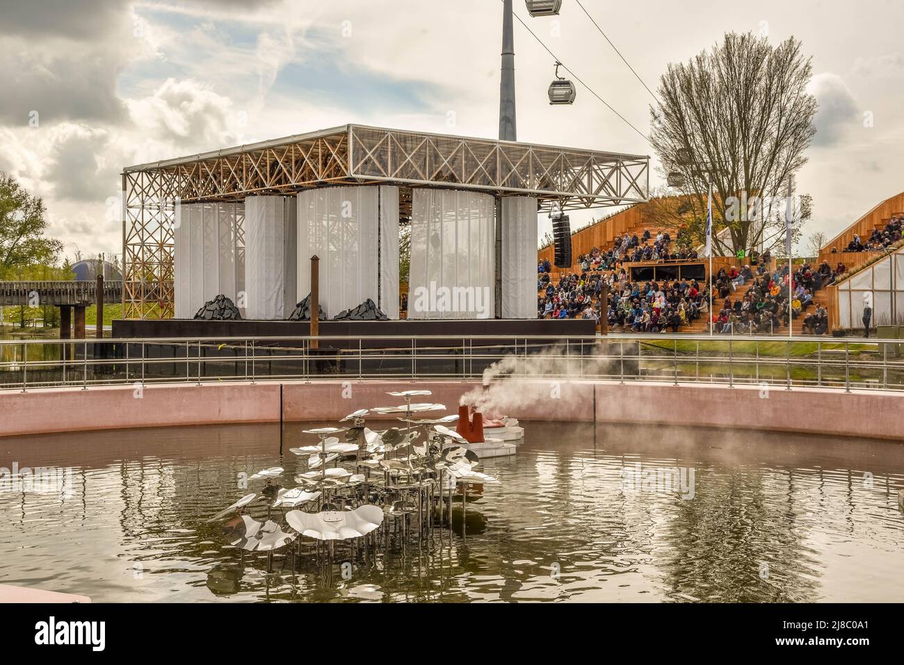 Open air theater hi-res stock photography and images - Alamy