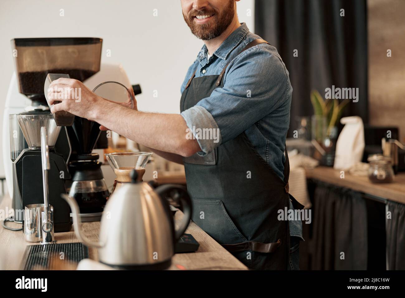 Drip grind hi-res stock photography and images - Alamy