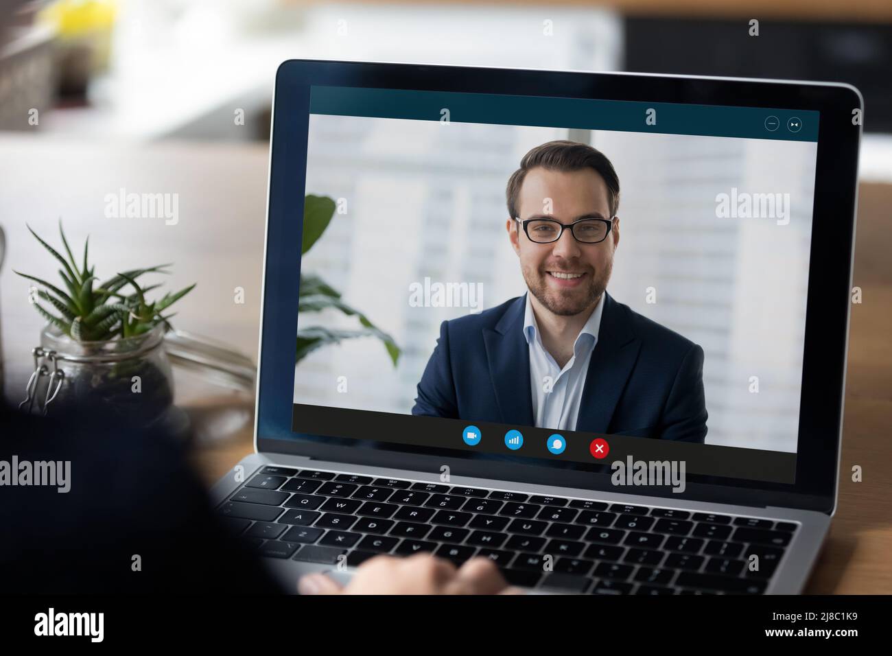 Video call interface hi-res stock photography and images - Alamy