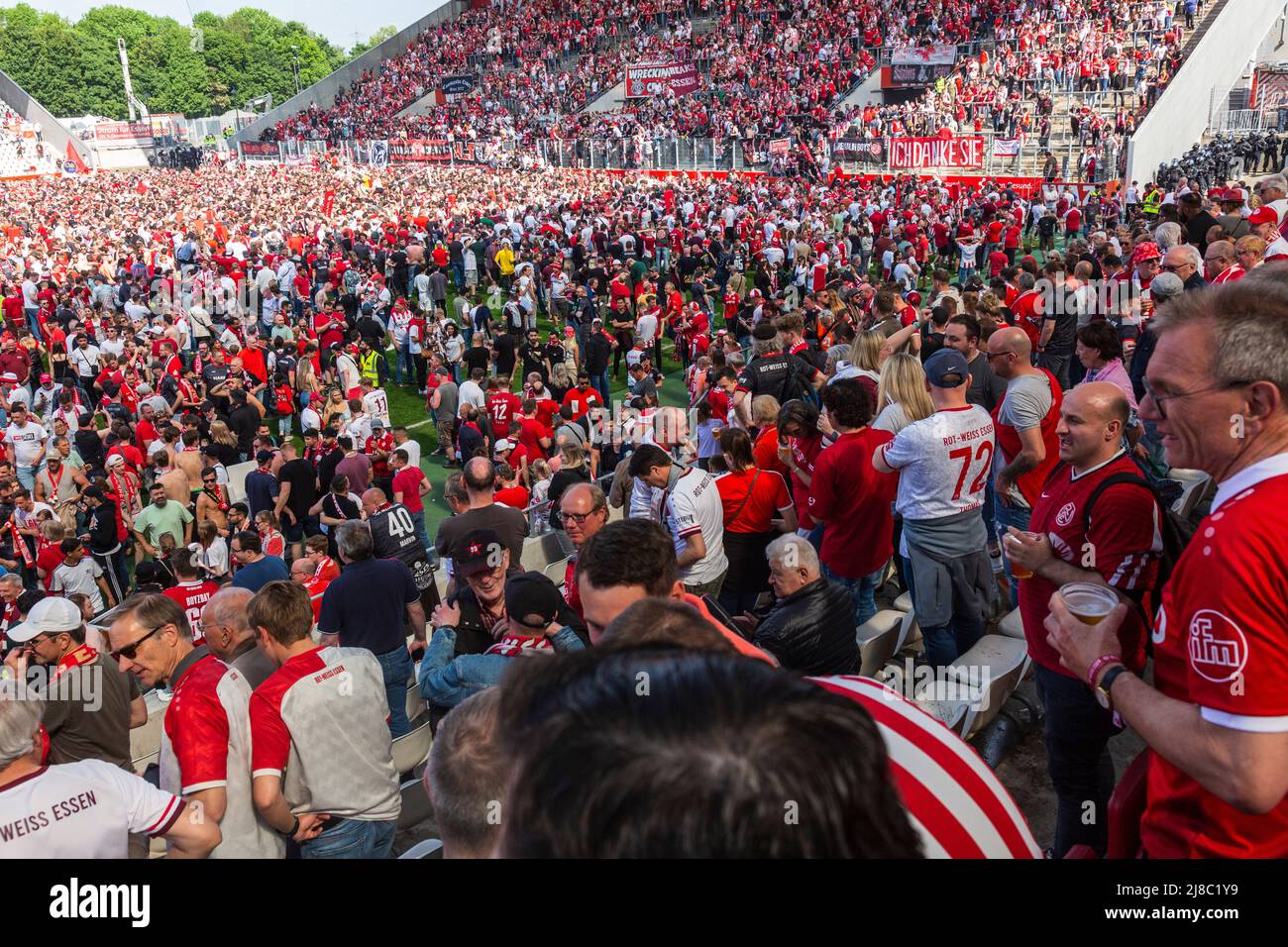 Football field external view hi-res stock photography and images - Alamy