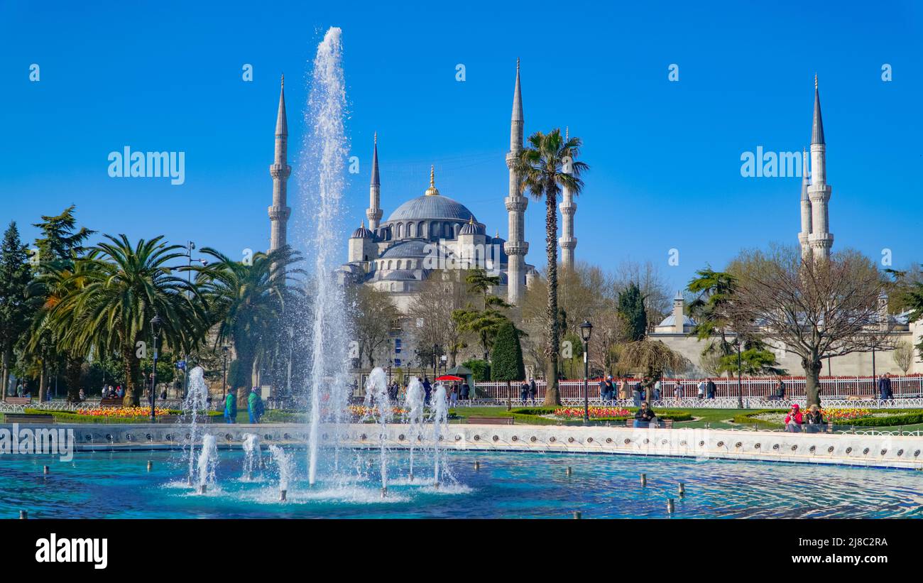 Istanbul, Turkey - November 2022: Beautiful Blue Mosque in Istanbul ...