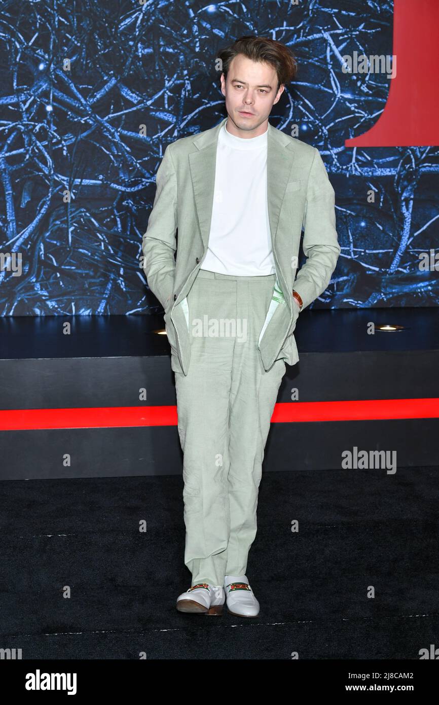 Charlie heaton hi-res stock photography and images - Alamy