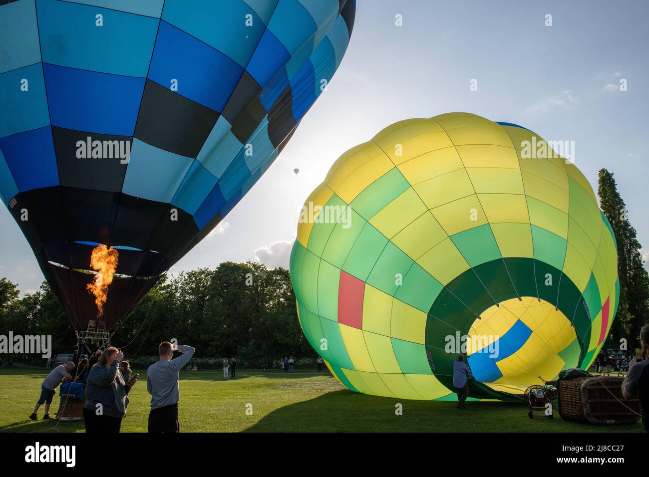 Car balloon hi-res stock photography and images - Alamy