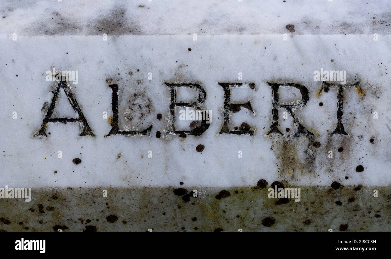 ALBERT name on a gravestone Stock Photo - Alamy