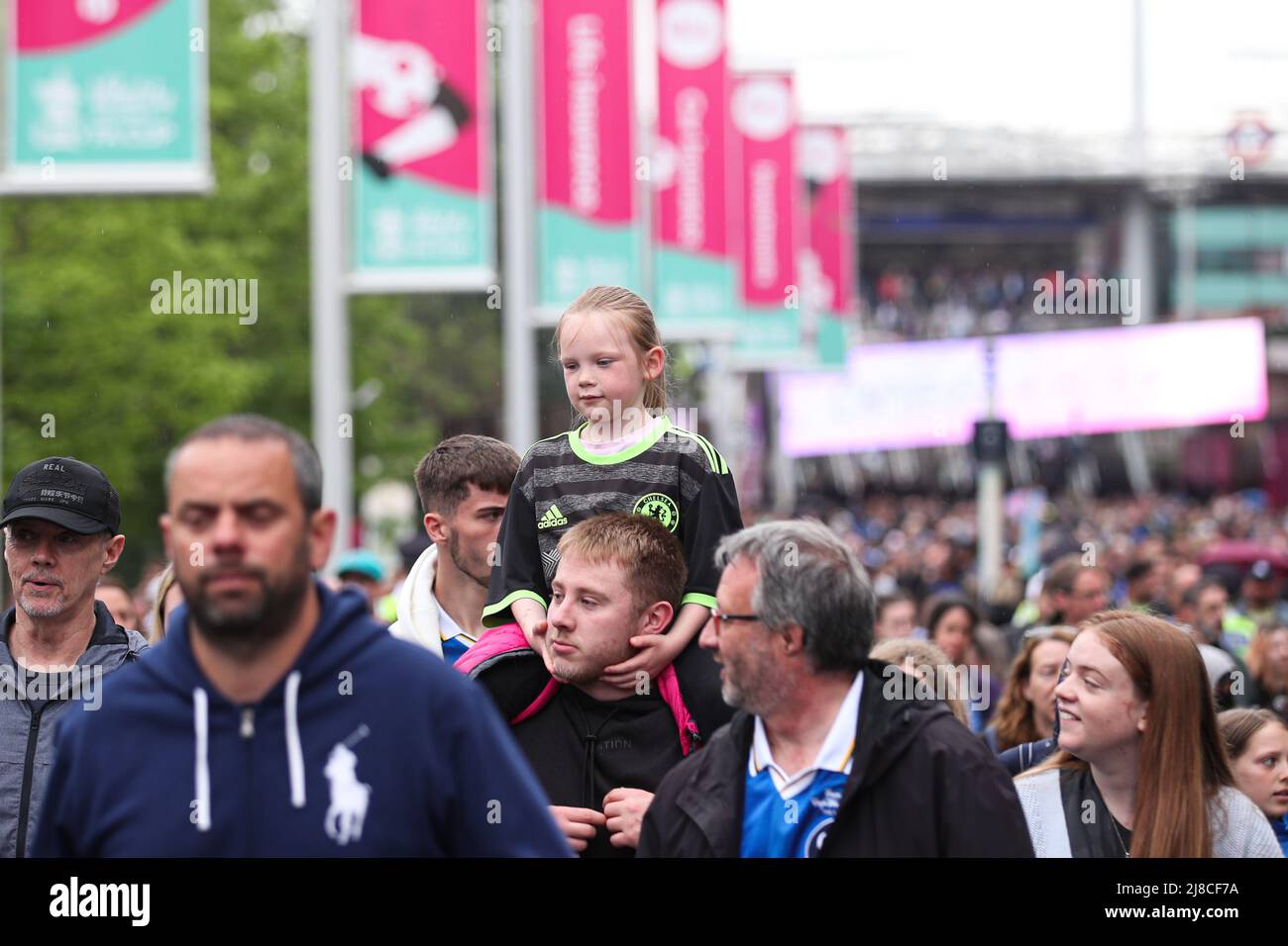 Wembley stadium final 2022 fan hi-res stock photography and images - Alamy