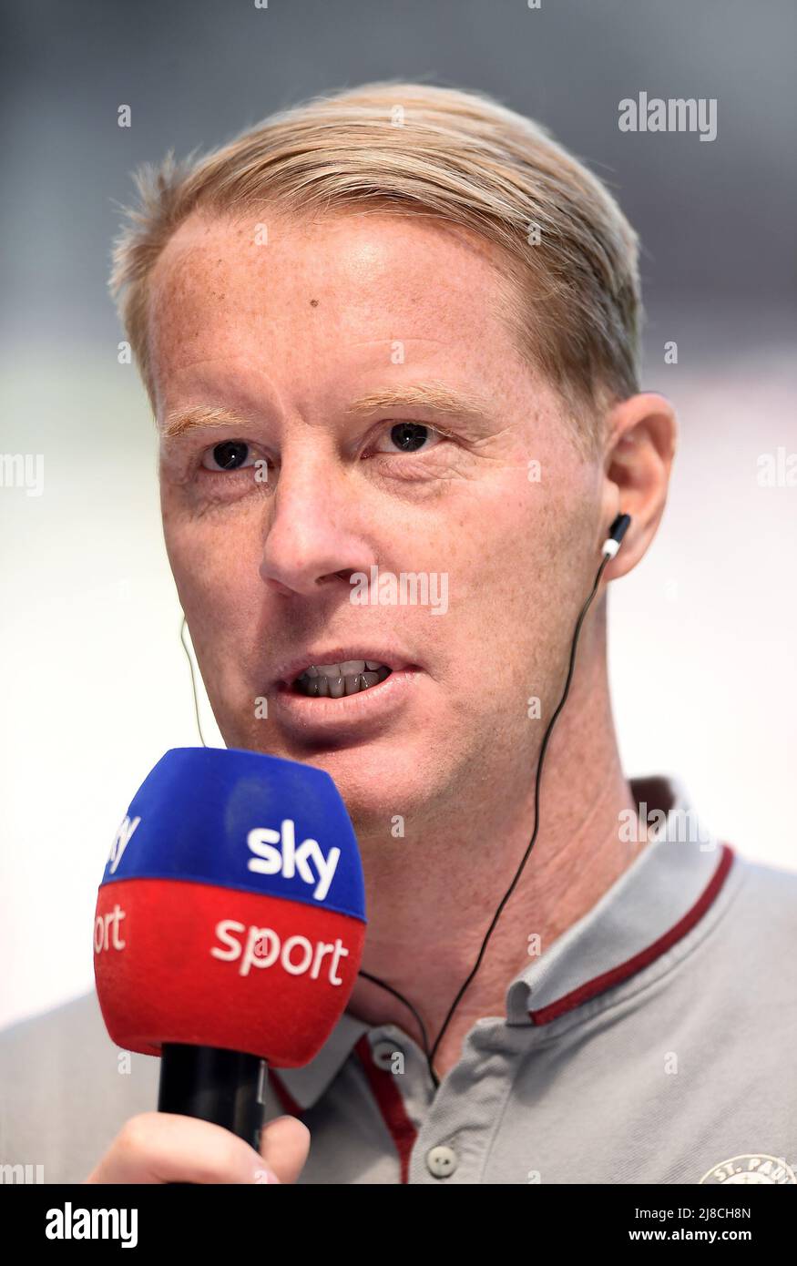 Timo schultz fc st pauli hi-res stock photography and images - Alamy