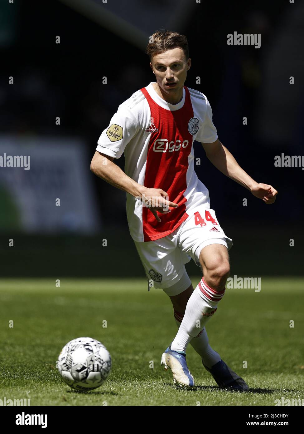 Stood full 2021 2022 football uniform hi-res stock photography and ...