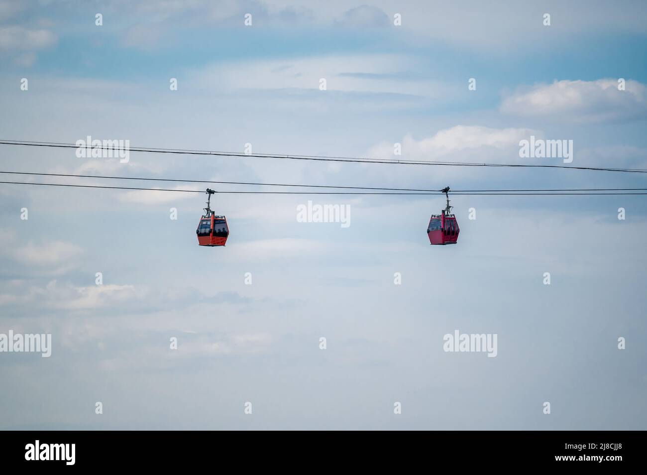 Two cableways hi-res stock photography and images - Alamy