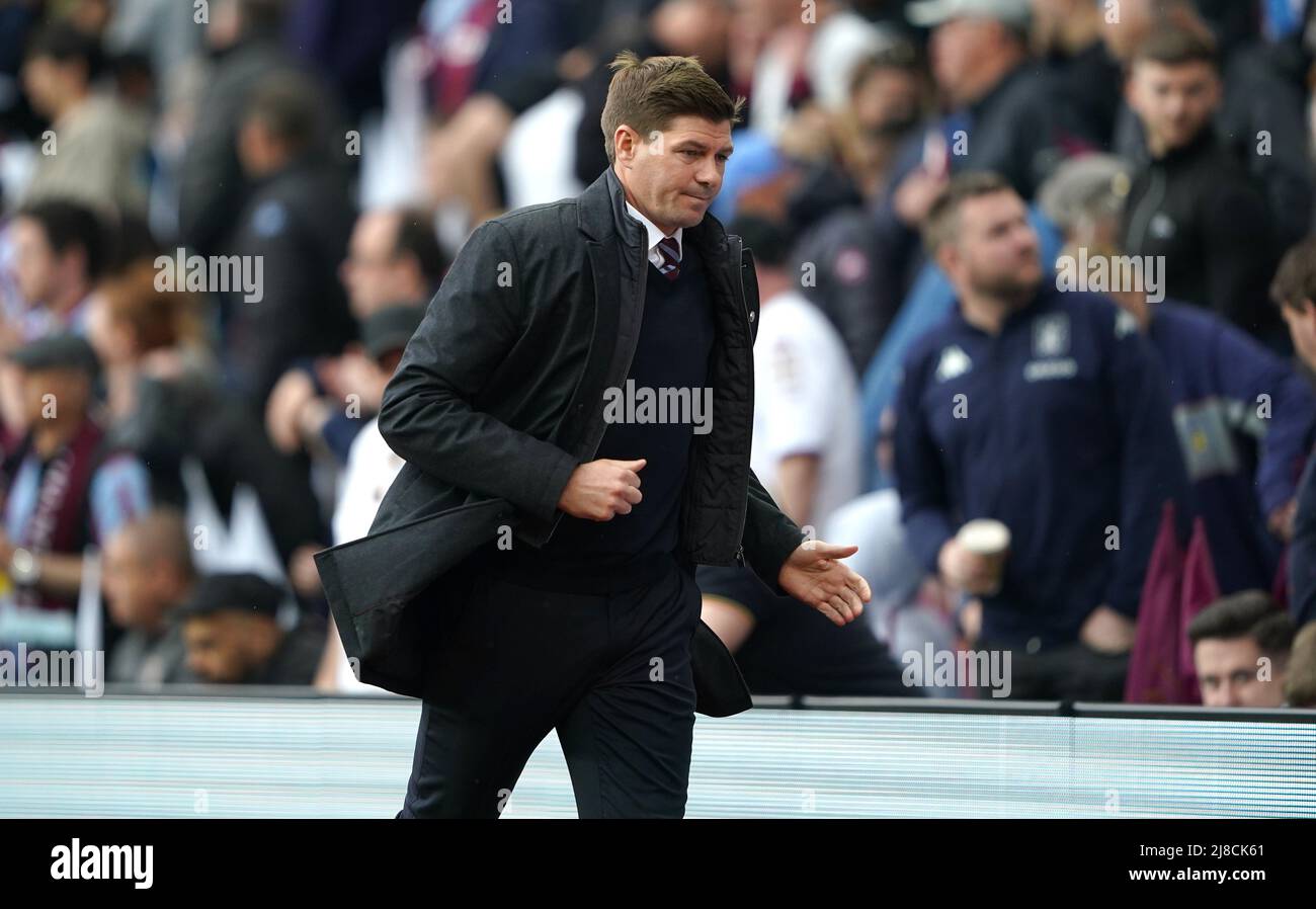 Steven Gerrard 2022 15