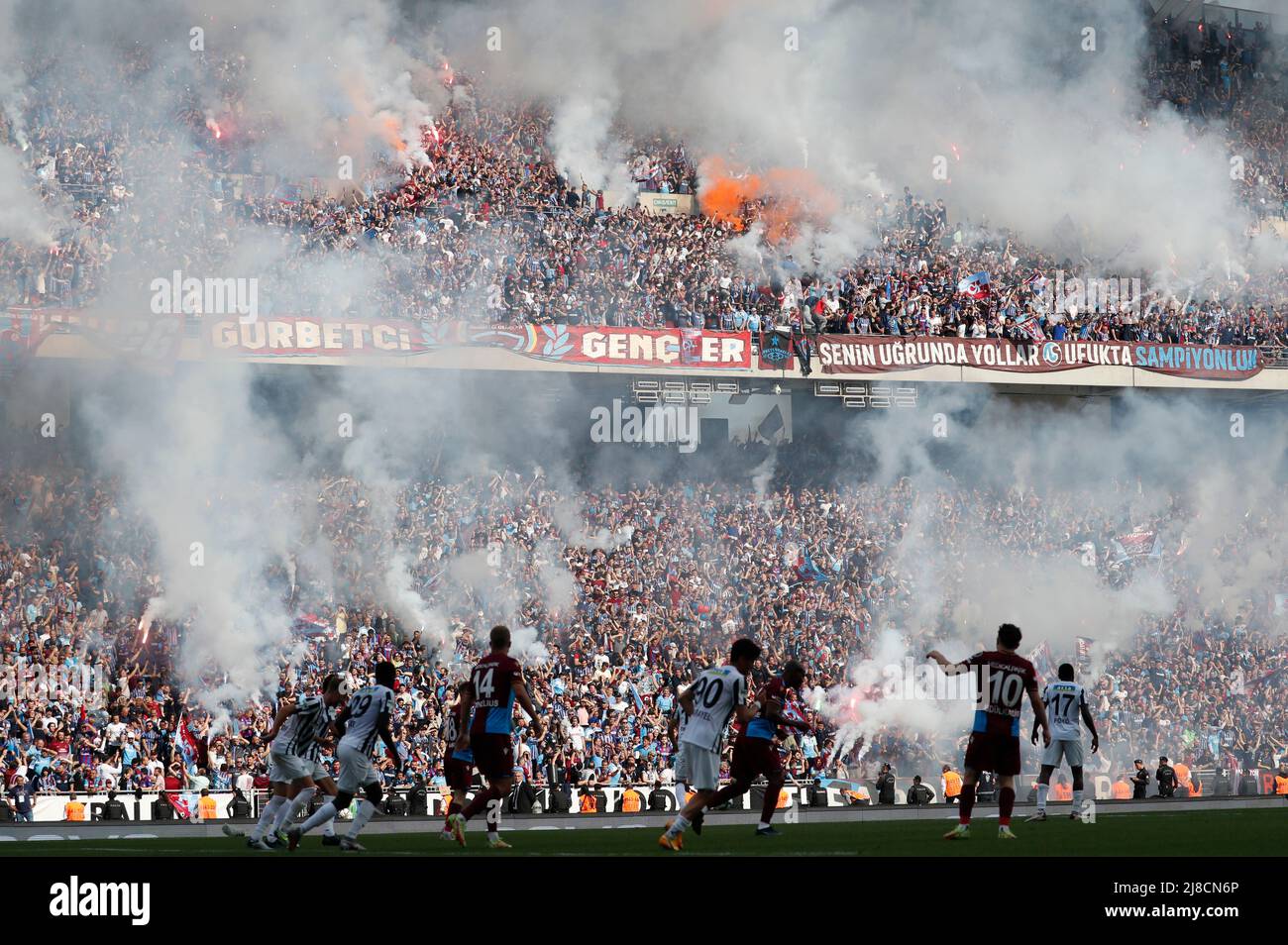 Ataturk stadium istanbul general hi-res stock photography and images ...