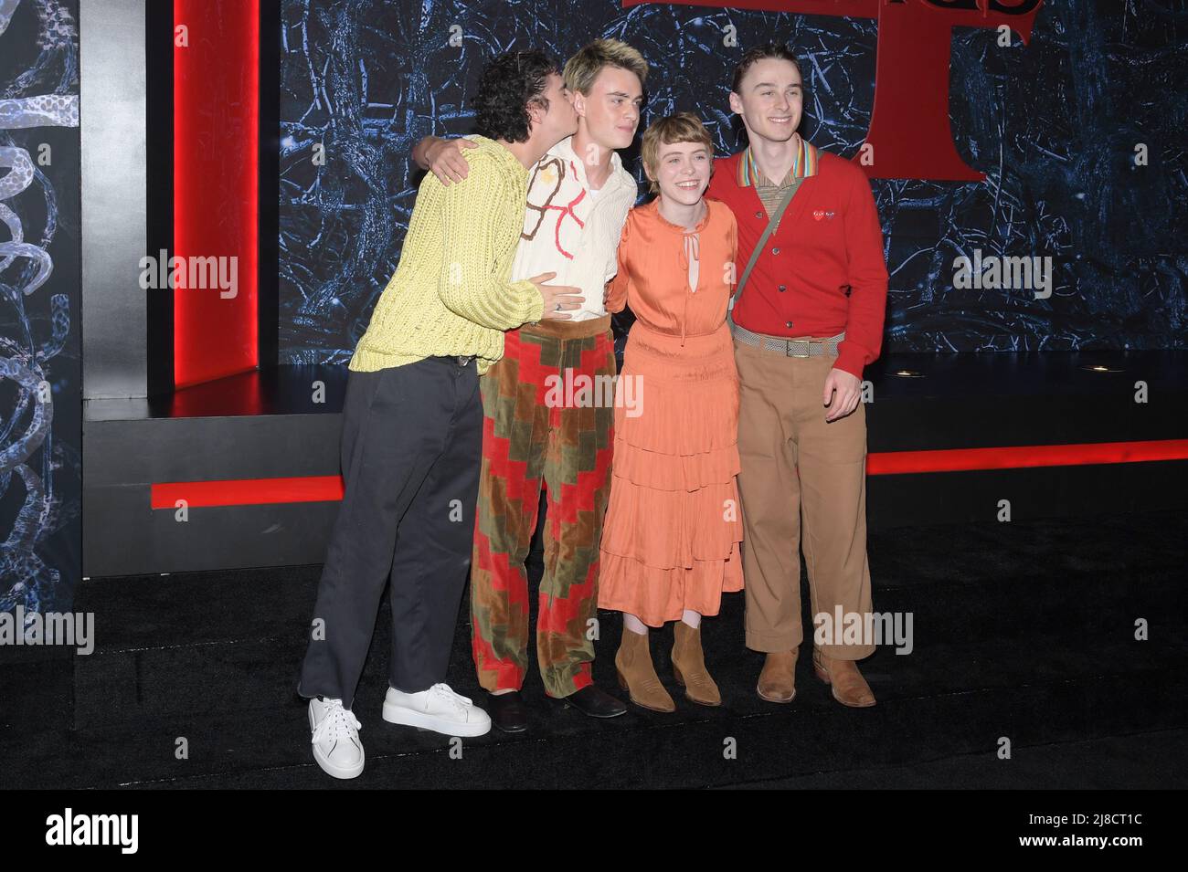 (L-R) Jack Dylan Grazer, Jaeden Martell, Sophia Lillis, and Wyatt Oleff ...