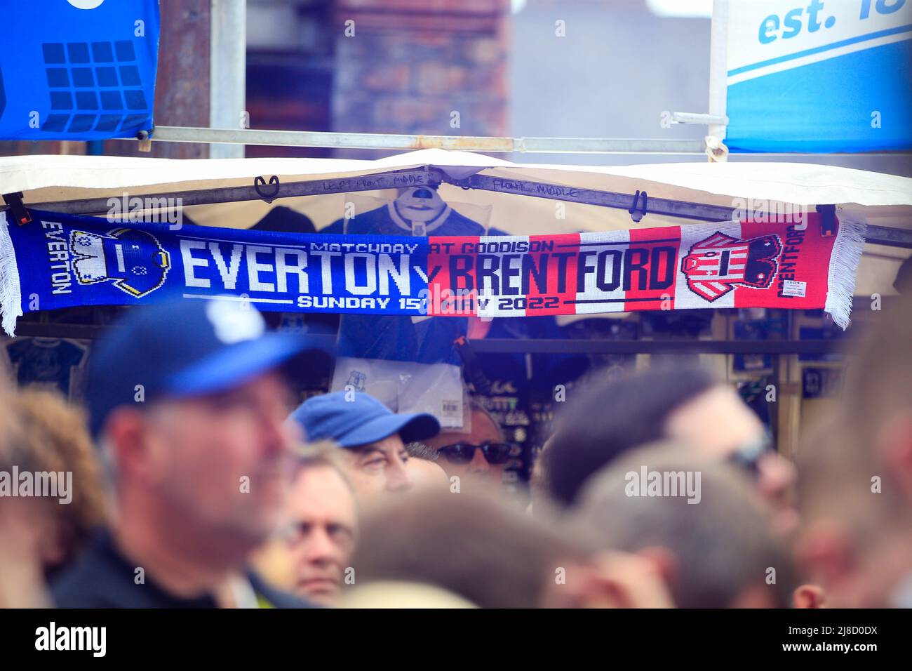 Everton scarves hi-res stock photography and images - Alamy