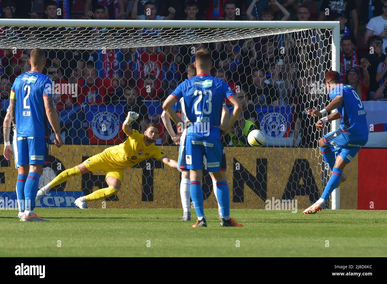 Jean david beauguel hi-res stock photography and images - Alamy