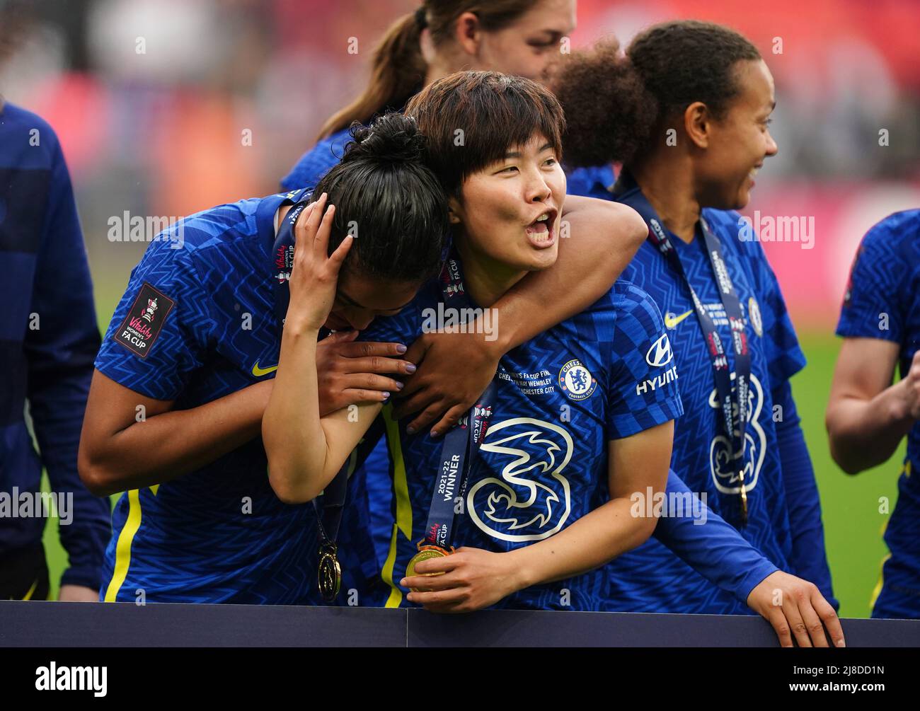 Chelsea's Jessica Carter (left) and Ji So-yun celebrate with their ...