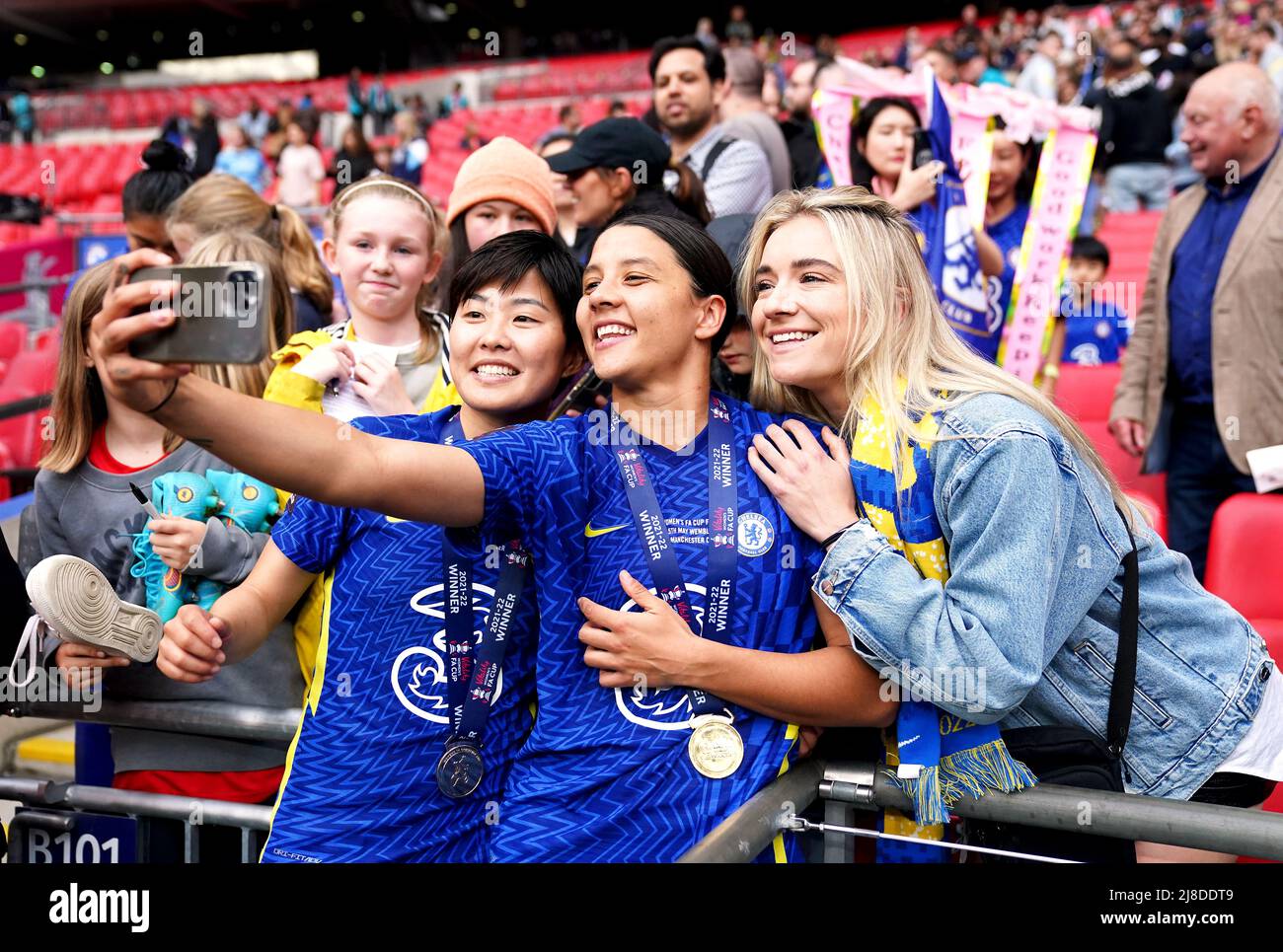 Chelsea's Sam Kerr (centre) with girlfriend Gotham FC's Kristie Mewis ...