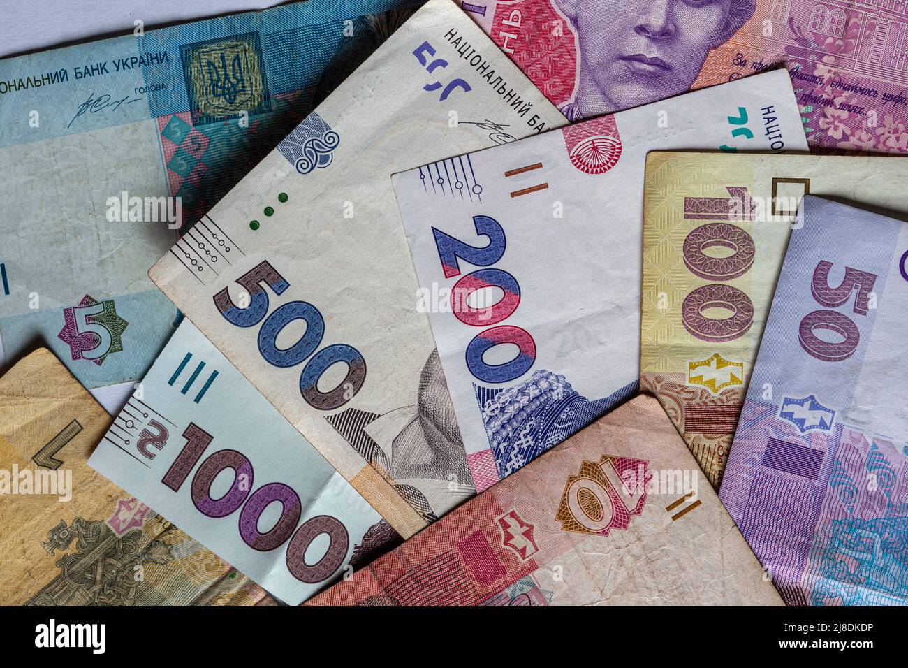 Ukrainian money, banknotes and coins different value Stock Photo - Alamy