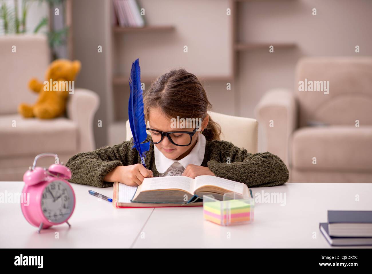 Teenager checking the time school hi-res stock photography and images ...