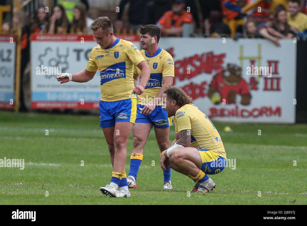 Dejected Hull KR players after the final whistle Stock Photo - Alamy