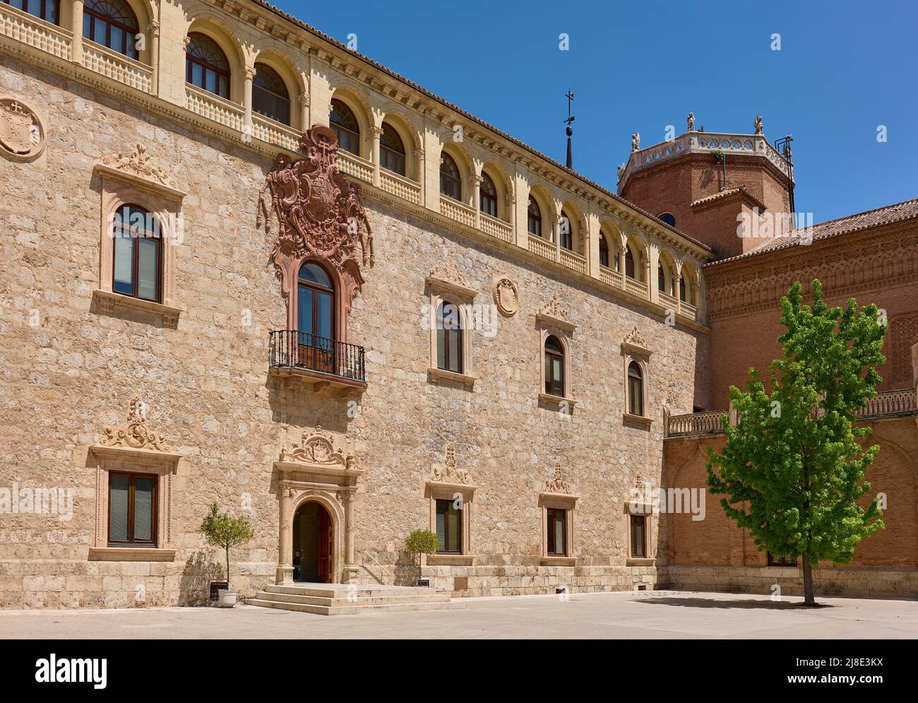 Madrid renaissance architecture hi-res stock photography and images - Alamy