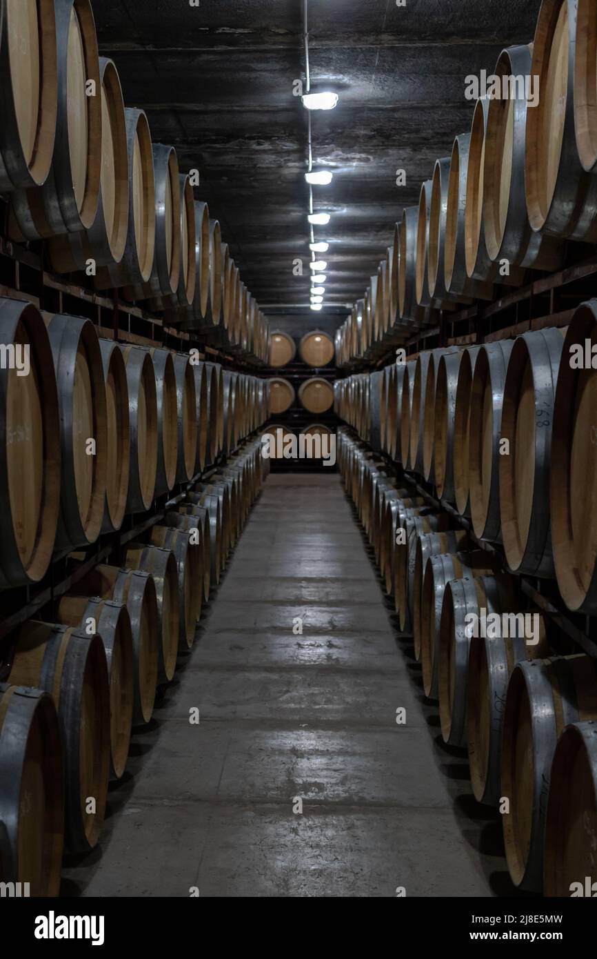 Distillery cellar hi-res stock photography and images - Alamy