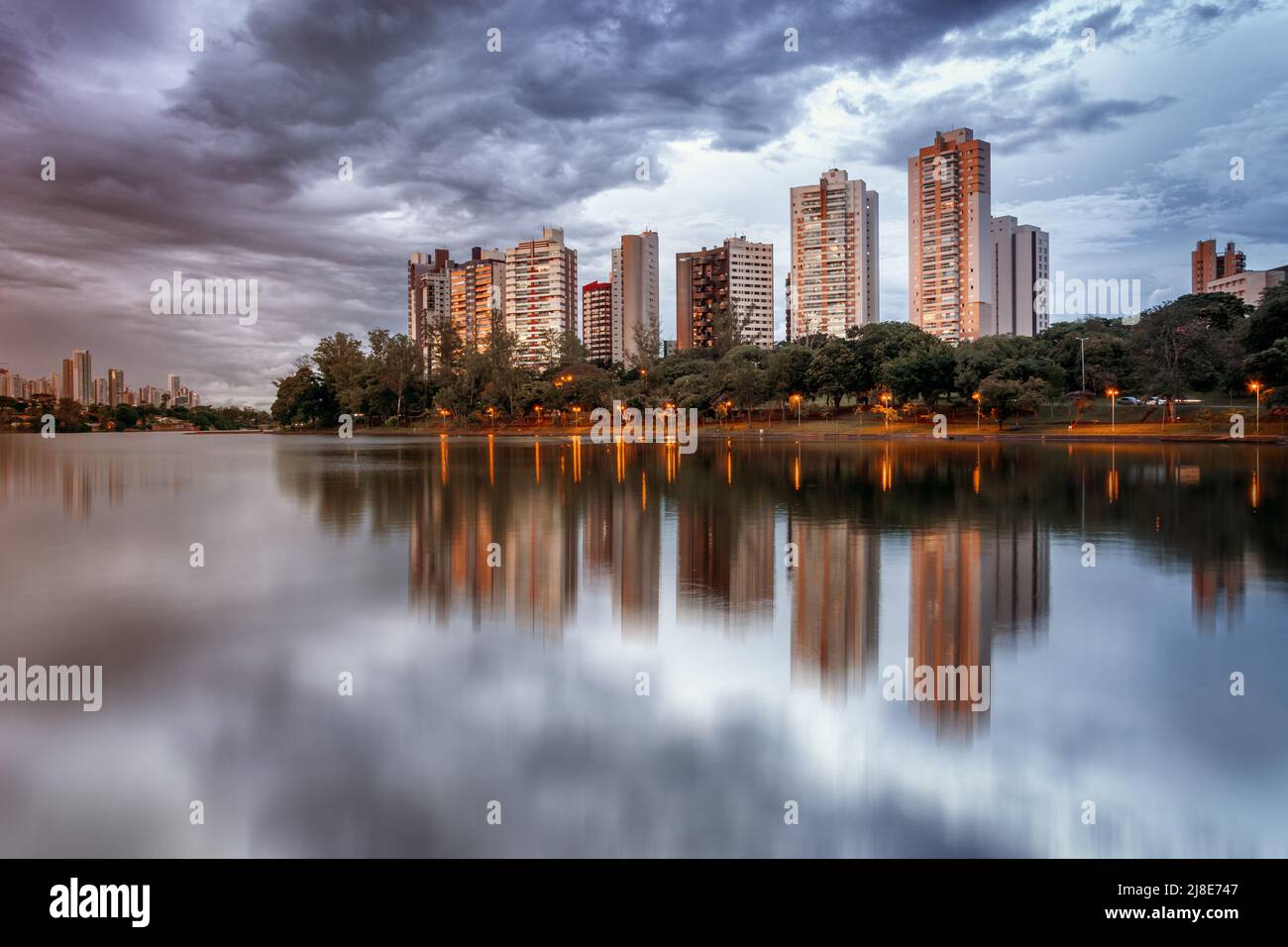 View of Lake Igapó in the city of Londrina in Brazil with modern ...